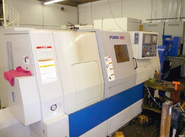 CNC TURNING CENTERS: DAEWOO PUMA 300C CNC LATHE, FANUC 21iT, 15 IN. CHK ...