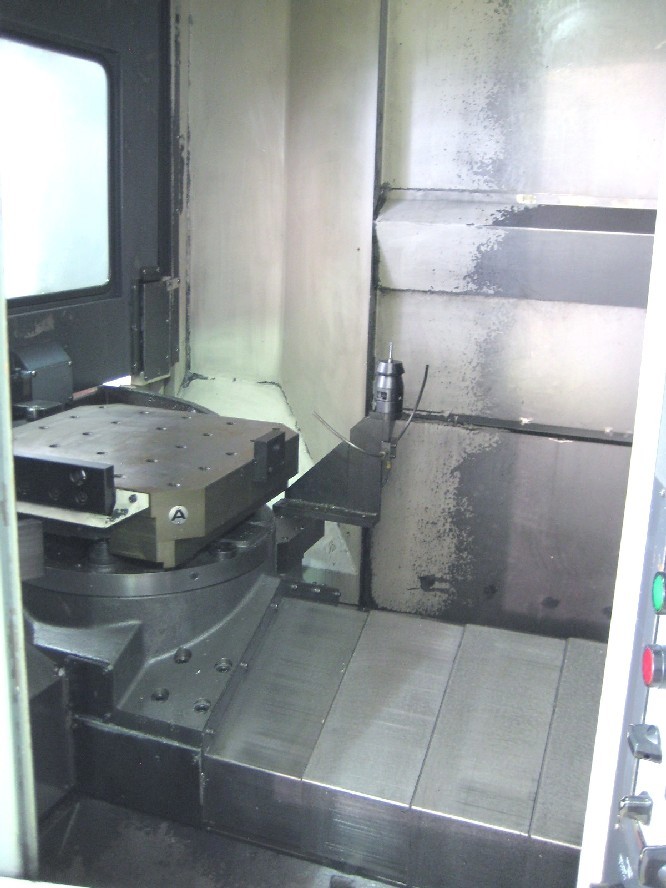 CNC HORIZONTAL MACHINING CENTERS: NIIGATA SPN-50 CNC HORIZONTAL MILL ...