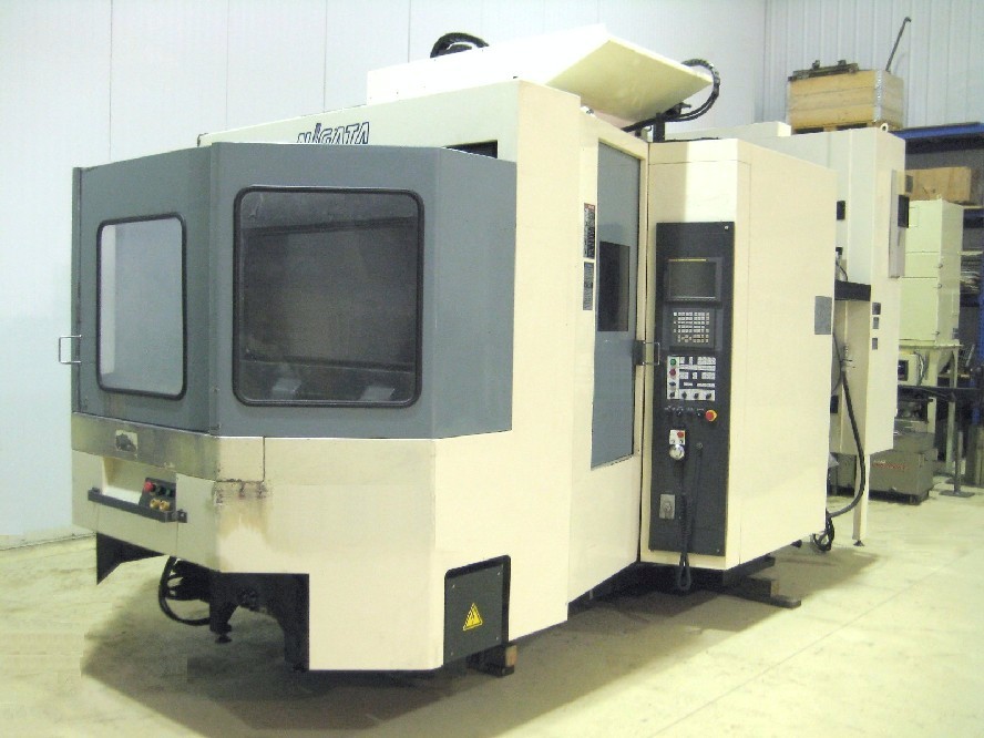 CNC HORIZONTAL MACHINING CENTERS: NIIGATA SPN-50 CNC HORIZONTAL MILL ...