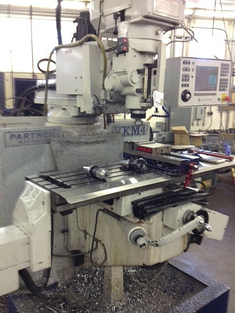 CNC VERTICAL MACHINING CENTERS: MILLTRONICS PARTNER VKM4 CNC KNEE MILL ...