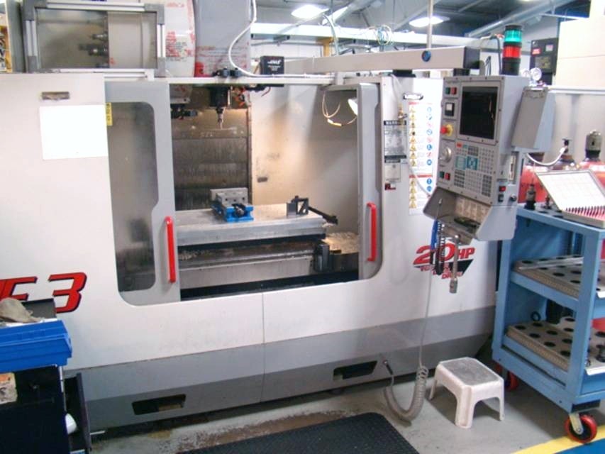CNC VERTICAL MACHINING CENTERS: HAAS VF-3 /APC PALLET CHANGER CNC MILL ...
